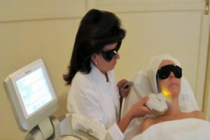 揭示Er: YAG激光波长的秘密 -ErY:AG晶体-芯飞睿